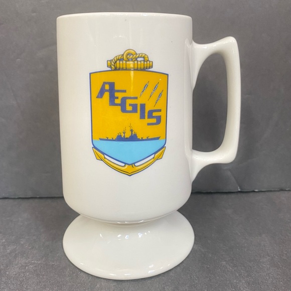 Hall | Dining | Vintage Us Navy Aegis Crest Pedestal Mug Hall Made In ...